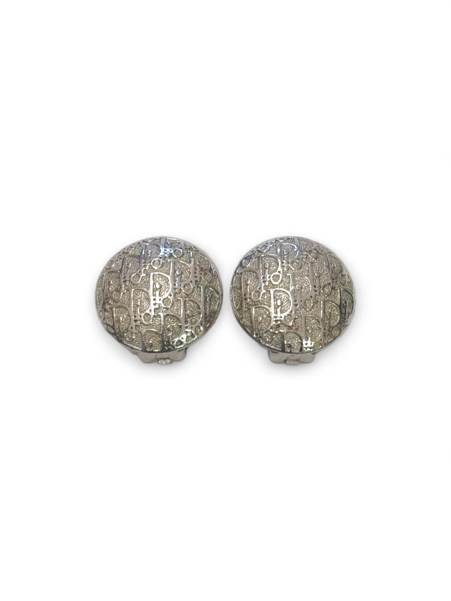 Vintage embossed clip earrings